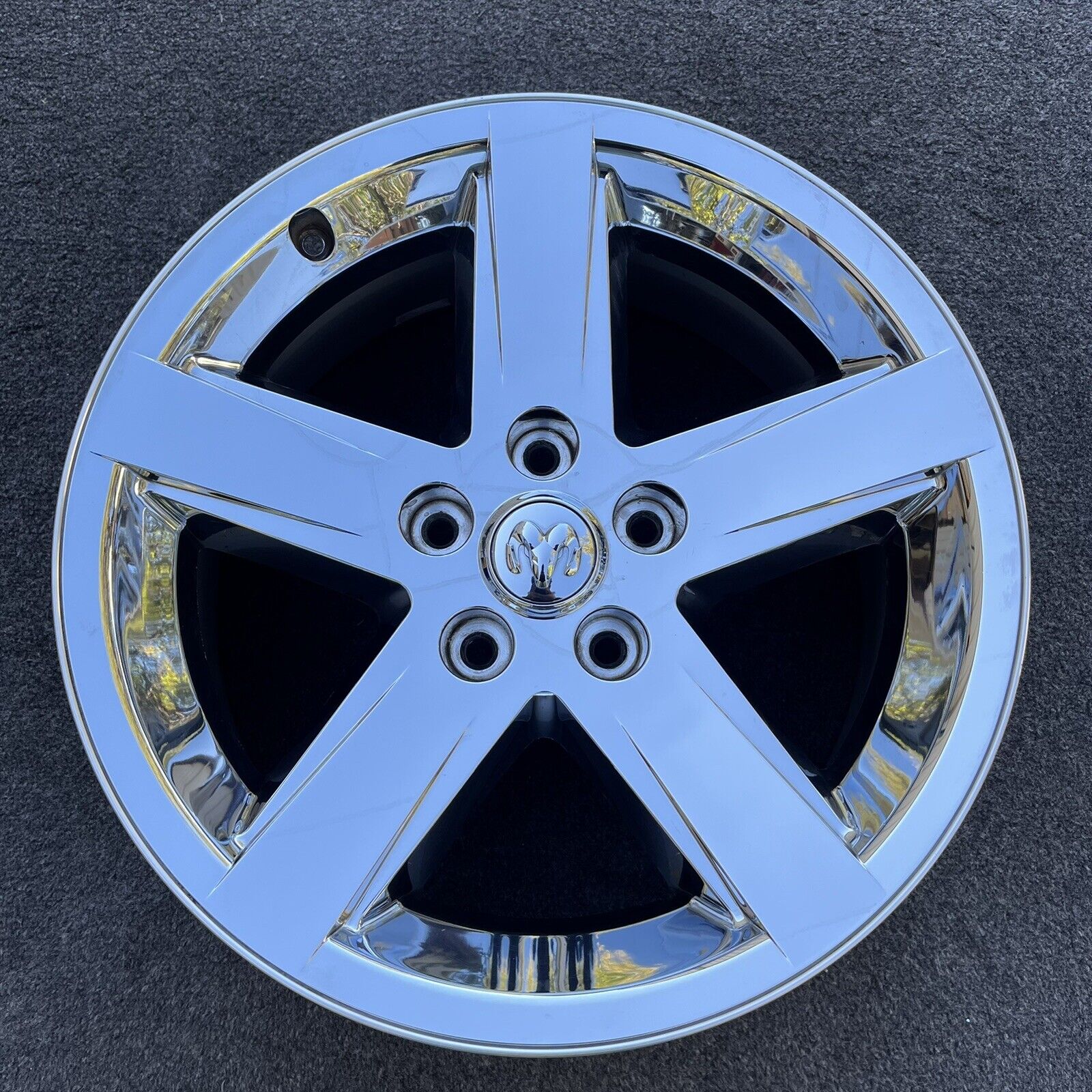 SINGLE 20 INCH WHEEL DODGE RAM 1500, CLASSIC 2009-2018 OEM CHROME CLAD ...