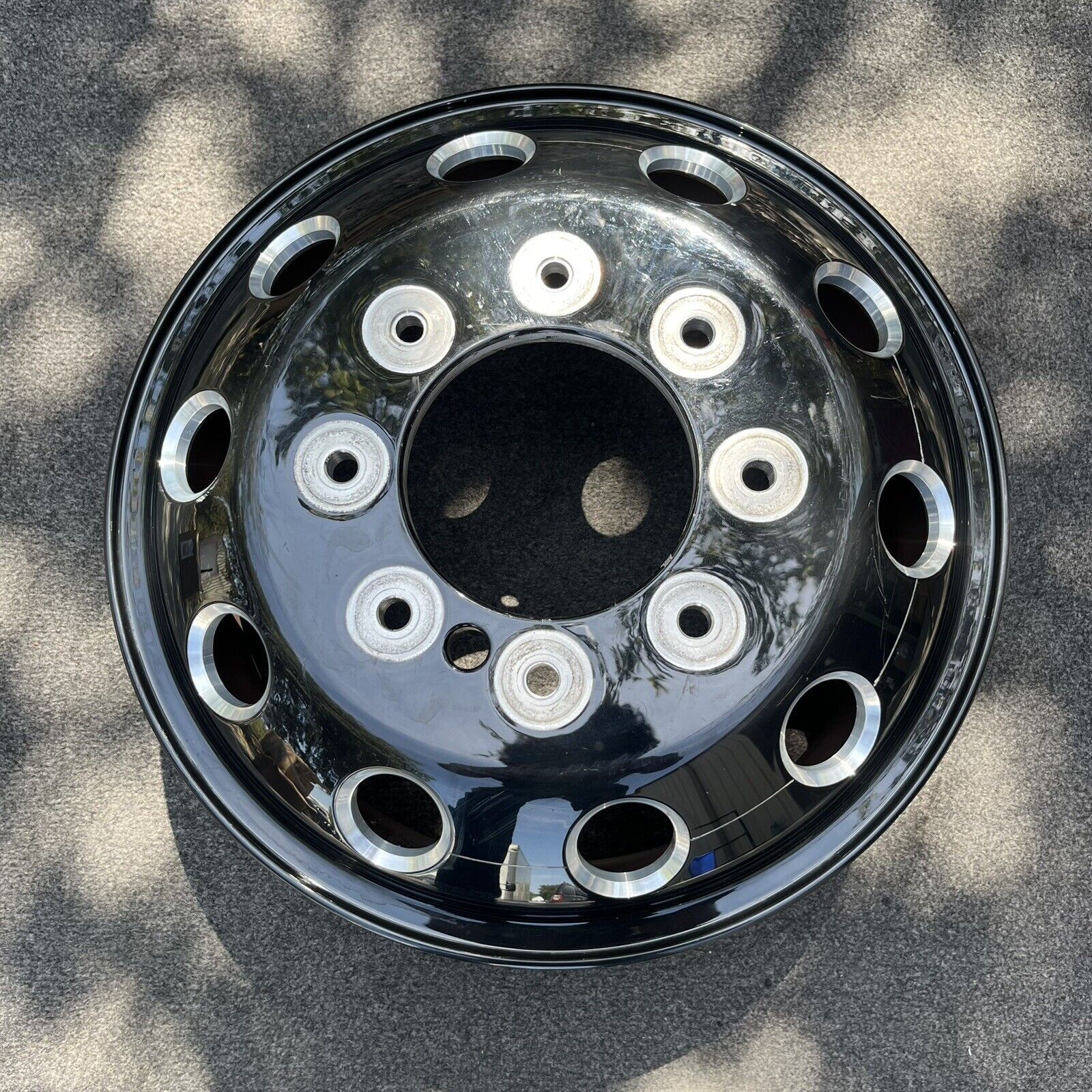 SINGLE 17 INCH WHEEL/RIM RAM DUALLY 3500 FRONT 2019-2024 OEM BLACK 2706 ...