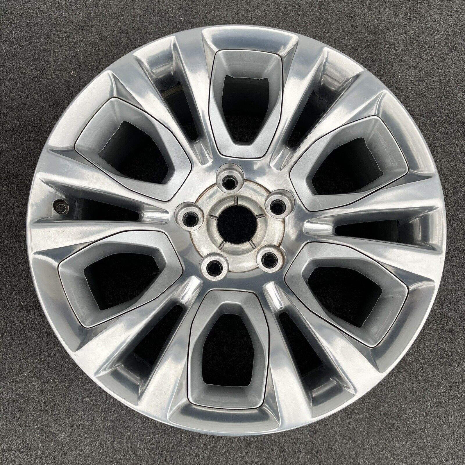 SINGLE 20 INCH WHEEL/RIM RAM 1500 LONGHORN 2013-2018 OEM SILVER ...