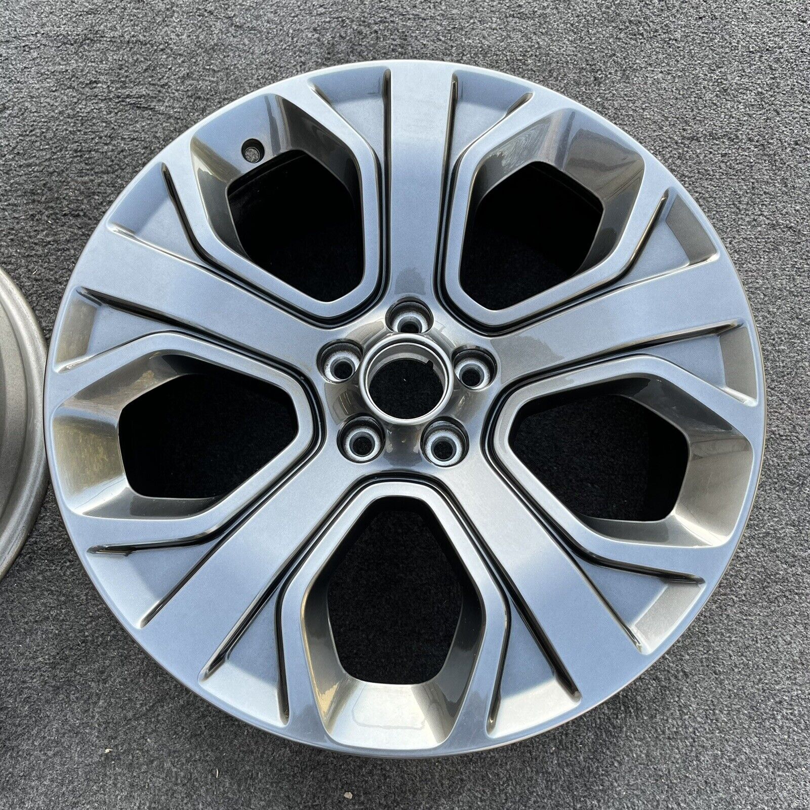 SINGLE 20 INCH WHEEL/RIM FORD EXPLORER 2018-2019 GENUINE OEM HYPER GREY ...